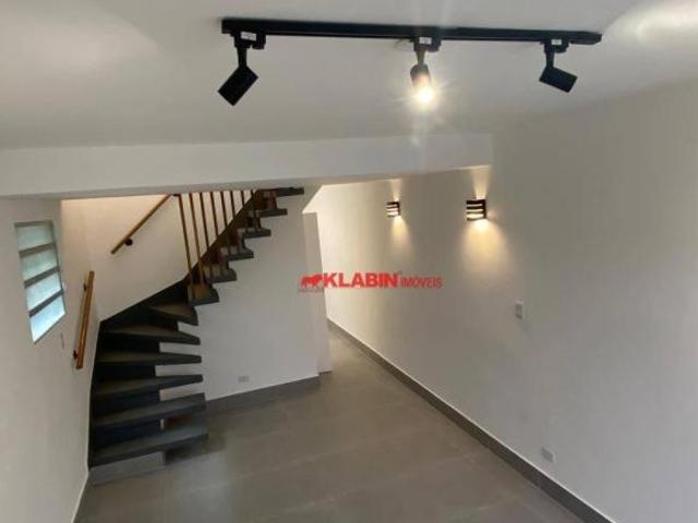 # Sobrado com 2 dormitórios à venda, 92 m² por R$ 790.000 Chácara Santo Antônio São Paulo/SP