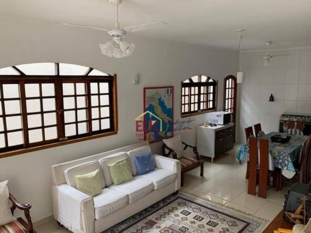 Sobrado com 2 dormitórios à venda, 95 m² por R$ 500.000,00 Perequê Mirim Ubatuba/SP