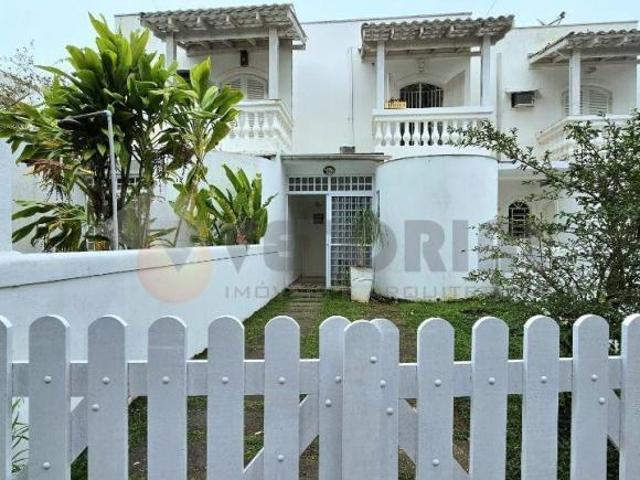 Sobrado com 2 dormitórios à venda, 95 m² por R$ 600.000,00 Tabatinga Caraguatatuba/SP