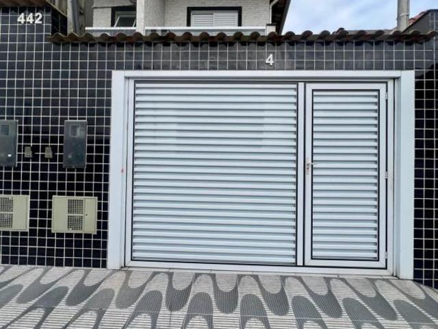 Sobrado com 2 dormitórios à venda, 96 m² por R$ 600.000,00 Aviação Praia Grande/SP