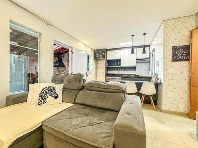 Sobrado com 2 dormitórios á venda, 97 m² na Vila Humaitá Santo André/SP