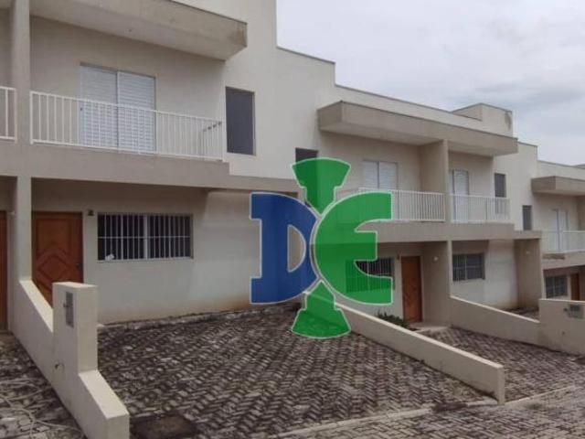 Sobrado com 2 dormitórios à venda, 98 m² por R$ 430.000,00 São João Jacareí/SP
