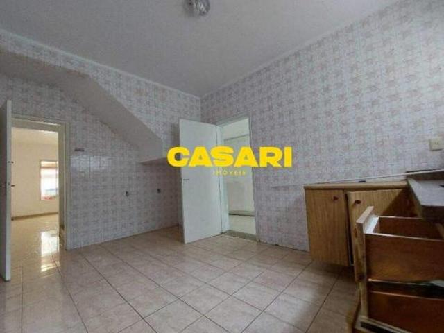 Sobrado com 2 Dormitórios à Venda no Centro de São Bernardo – 119 m², 2 Vagas e Quintal