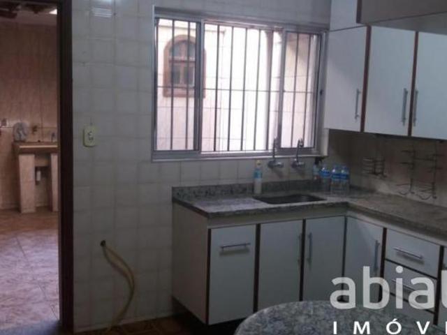 Sobrado com 2 Dormitórios à Venda no Jardim Celeste Mobiliado e Pronto para Morar