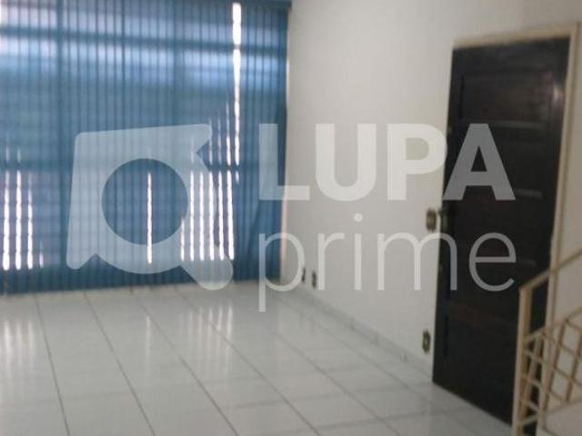 Sobrado com 2 dormitórios à venda no Jardim das Laranjeiras