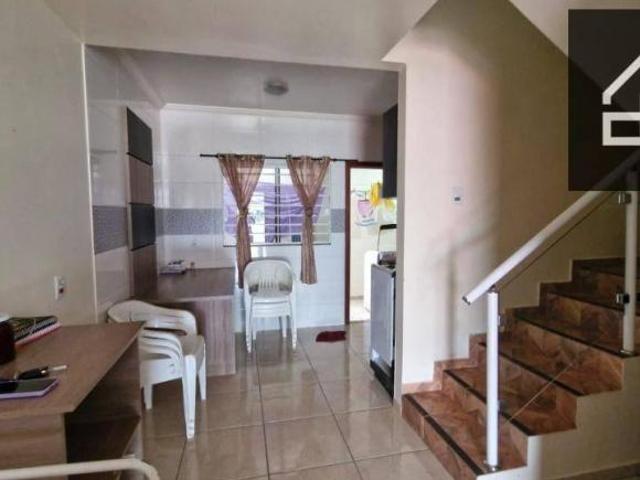 Sobrado com 2 dormitórios à venda, por R$ 400.000 Esmeralda Cascavel/PR
