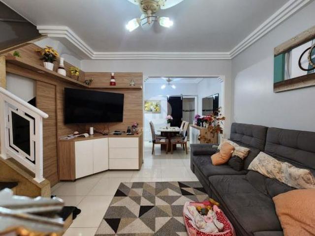 Sobrado com 2 dormitórios à venda por R$ 450.000,00 Macuco Santos/SP