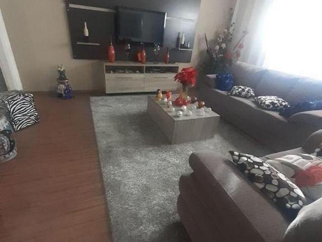 Sobrado com 2 dormitórios à venda por R$ 535.000,00 Vila Jaboticabeira Taubaté/SP