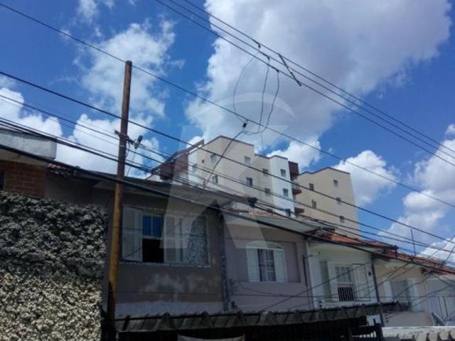 Sobrado com 2 dormitórios e 2 vagas, confira !