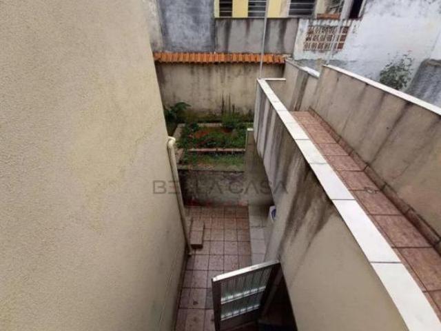 Sobrado com 2 dormitórios e 2 banheiros à Venda, 70 m² por R$ 530.000