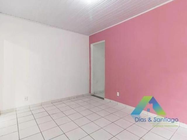 Sobrado com 2 dormitórios e 2 banheiros em Vila Caraguatá, São Paulo/SP