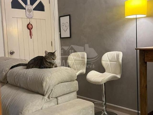 Casa em Condomínio de Luxo na Cavalhada, Porto Alegre RS: 2 Quartos, 2 Banheiros, 2 Vagas de Garagem