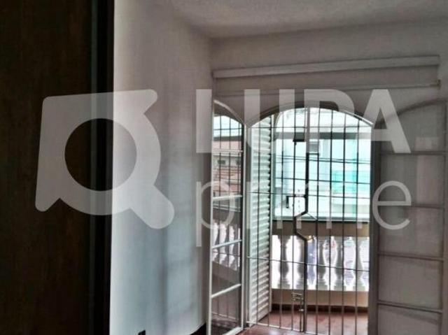 Sobrado com 2 dormitórios sendo 1 suíte á venda no Parque Vitória