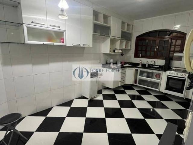 Sobrado com 2 dormitorios 1 suite 2 vagas cobertas na Vila Ré