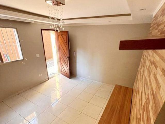 Sobrado com 2 dormitórios, 1 vaga de garagem à venda, por R$ 320.000 Itaquera São Paulo/SP