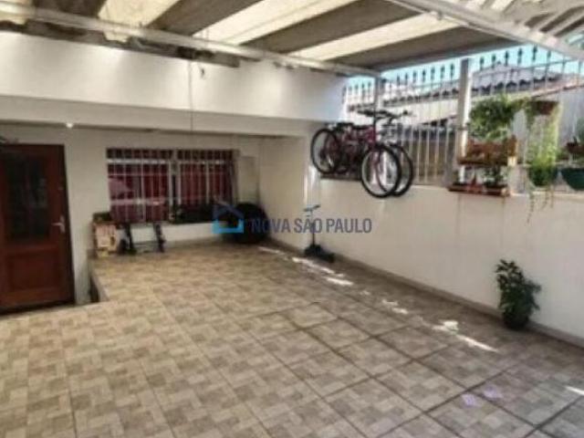 Sobrado com 2 dormitórios, 2 banheiros, 2 vagas, Bosque da Saúde