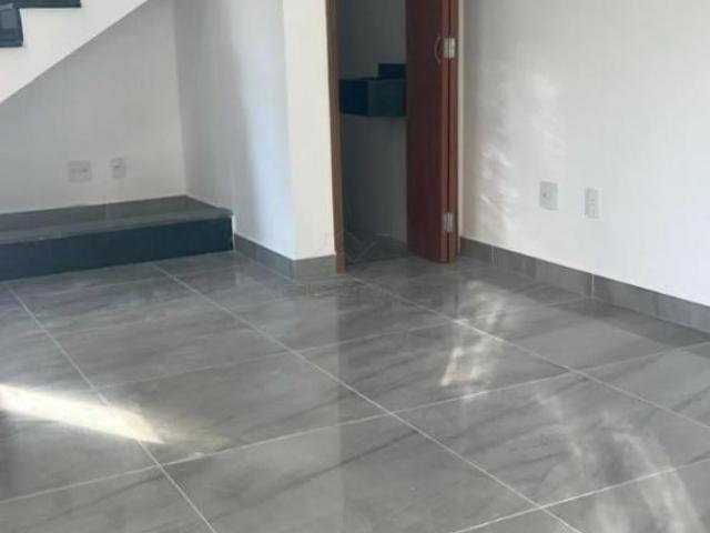 Sobrado com 2 dormitórios 2 suítes à venda, 69 m² na Vila Lucinda Santo André/SP