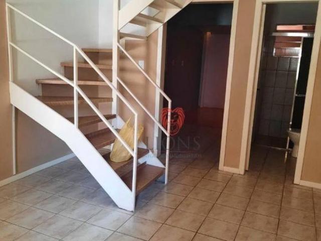 Sobrado com 2 dormitórios, 70 m² venda por R$ 170.000,00 ou aluguel por R$ 1.870,00/mês Santa Cr