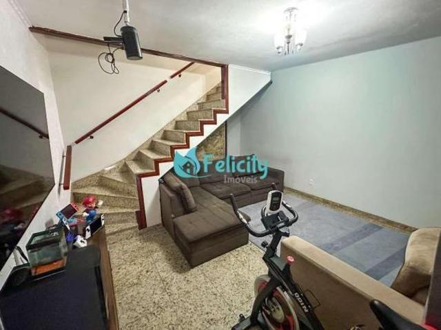 Sobrado com 2 dorms, 1 vaga, 86m2 no Jardim Mangalot