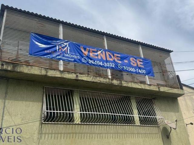Sobrado com 2 pavimentos à venda, 600 m² por R$ 800.000 Centro São Sebastião/DF