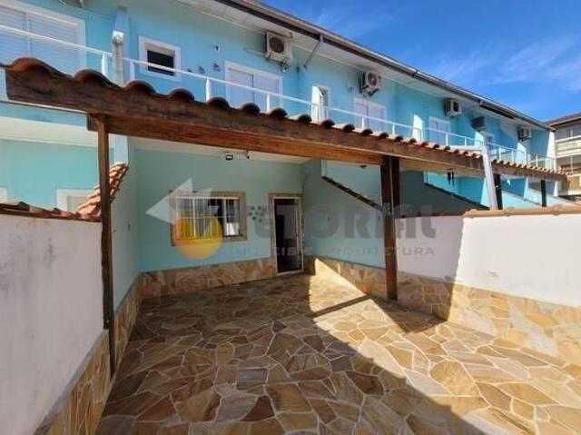 Sobrado com 2 quartos, 99m², à venda em Caraguatatuba, Jardim Mariella