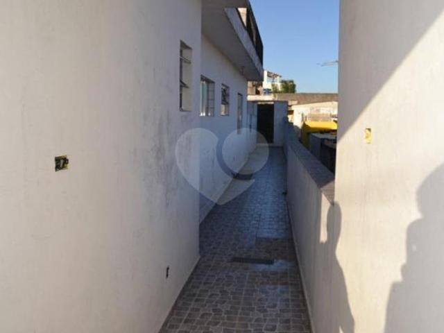 Sobrado com 2 quartos à venda em Vila nivi SP