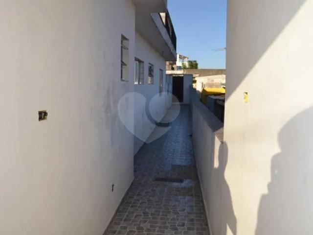 Sobrado com 2 quartos à venda em Vila nivi SP