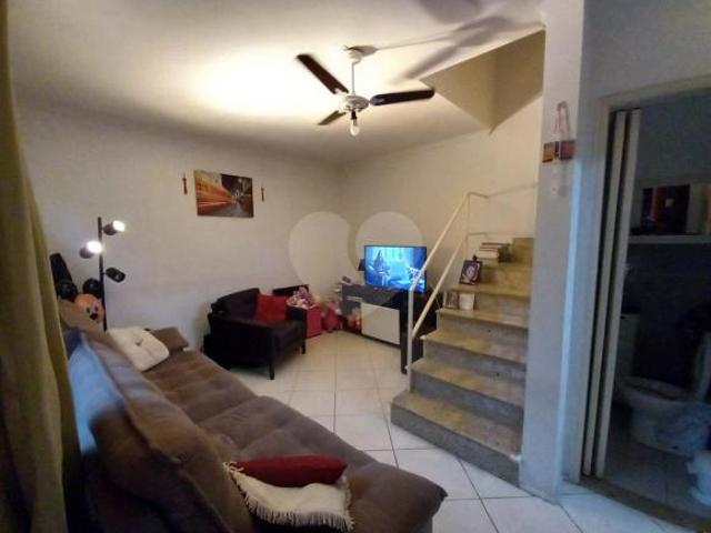 Sobrado com 2 quartos à venda em Vila leonor SP