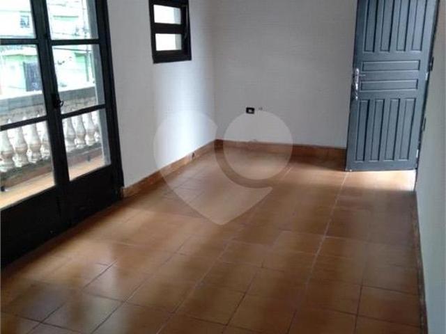 Sobrado com 2 quartos à venda em Vila liviero SP