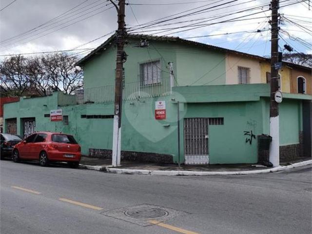 Sobrado com 2 quartos à venda em Chácara Santo Antônio