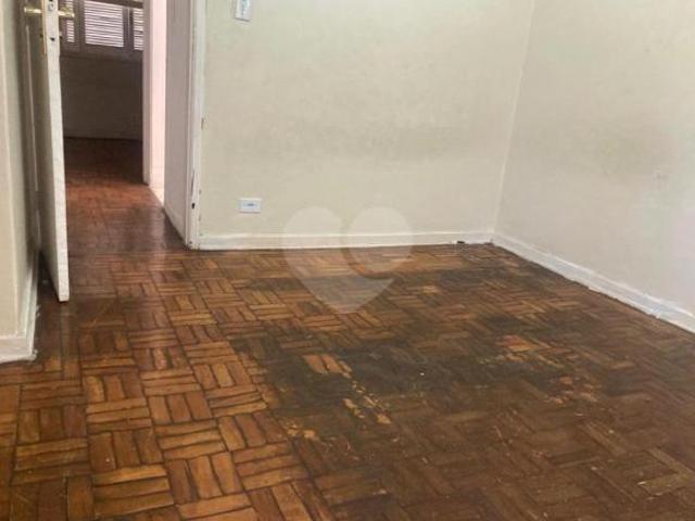 Sobrado à venda com 2 quartos em Chácara Santo Antônio, São Paulo