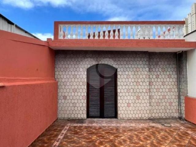 Sobrado com 2 quartos à venda em Ferreira SP