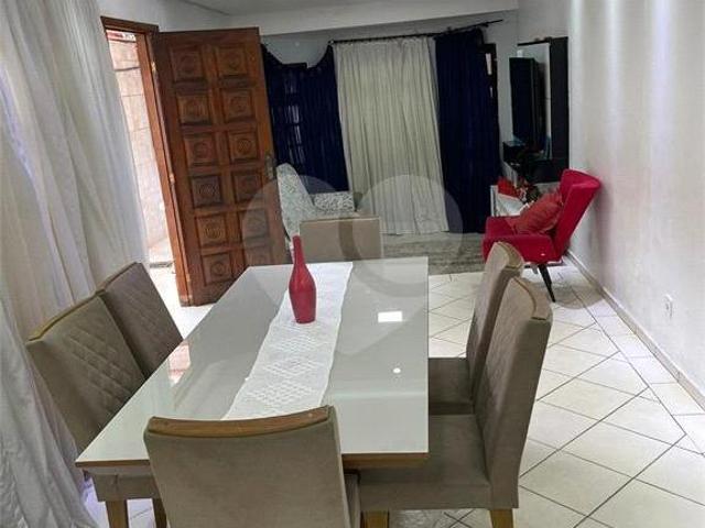 Sobrado com 2 quartos à venda em Ferreira SP