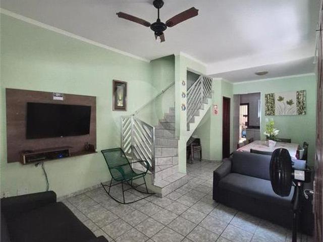 Sobrado com 2 quartos à venda em Guilhermina SP