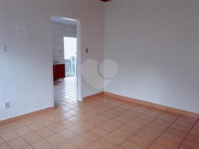 Sobrado com 2 quartos à venda em Jaraguá SP