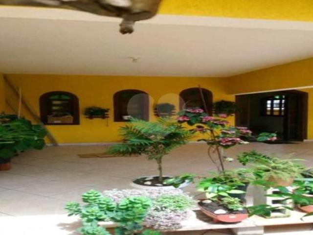 Sobrado com 2 quartos à venda em Jardim dos ipês SP