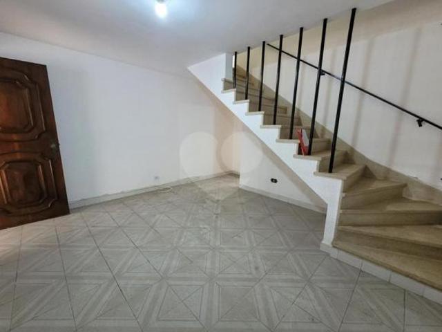 Sobrado com 2 quartos à venda em Jardim mangalot SP