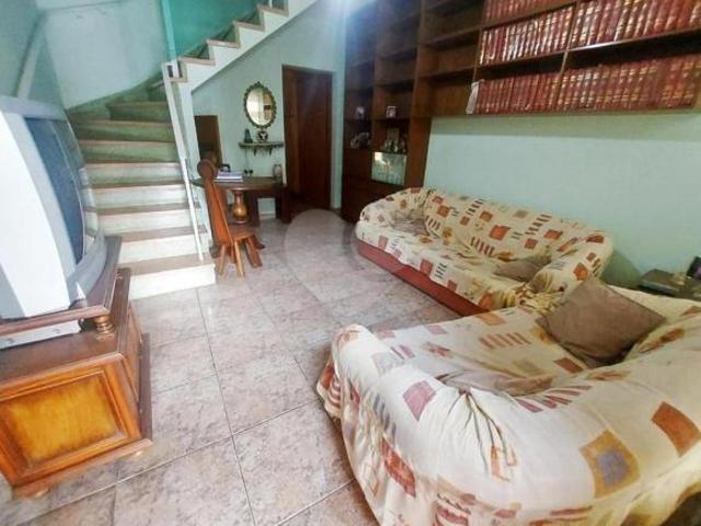 Sobrado com 2 quartos à venda em Jardim SP