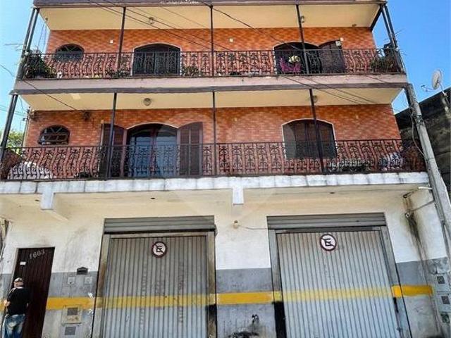 Sobrado com 2 quartos à venda em Jardim Tamoio SP