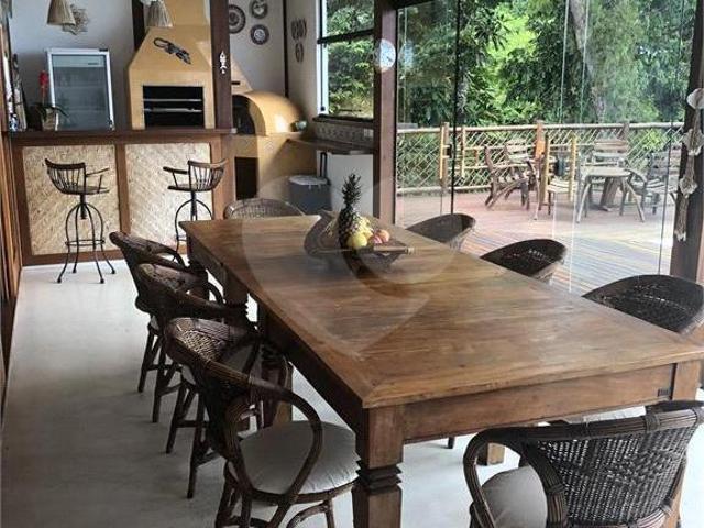 Sobrado com 2 quartos à venda em São pedro cambaquara SP