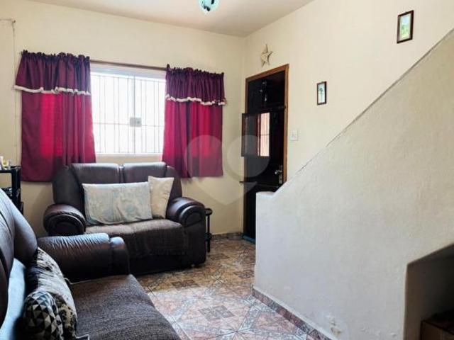 Sobrado com 2 quartos à venda em Siciliano SP