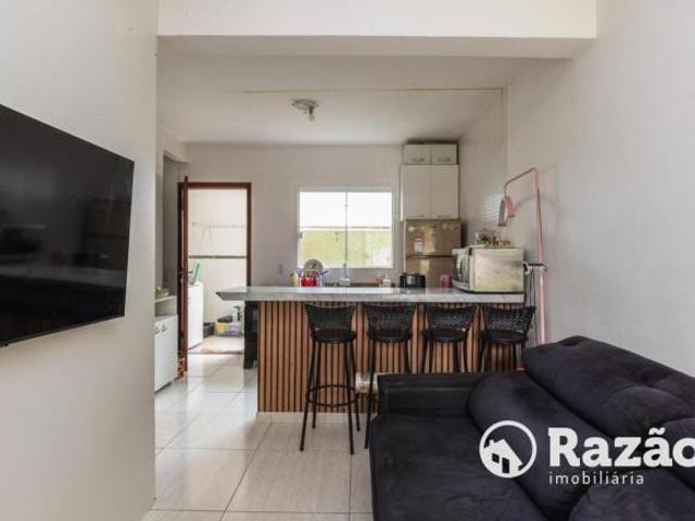 SOBRADO COM 2 QUARTOS ÁREA TOTAL DE 68,66m² CAJURU REF 6188