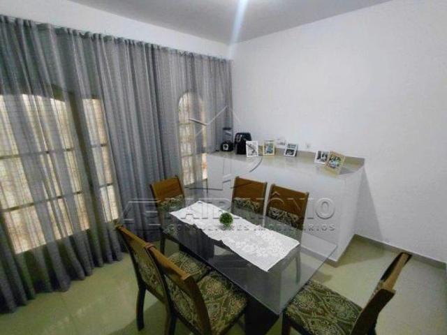 SOBRADO COM 2 QUARTOS Domingues