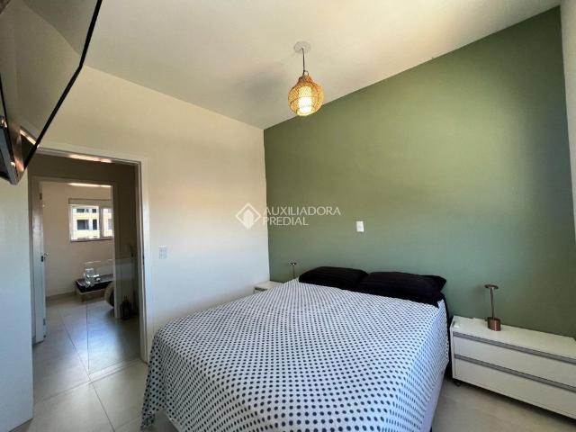 Sobrado com 2 quartos e 93m² para alugar em Ribeirão da Ilha, Florianópolis