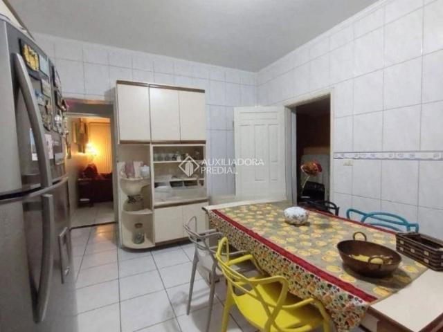 Sobrado com 2 quartos e 101m² para alugar em Campestre, Santo André