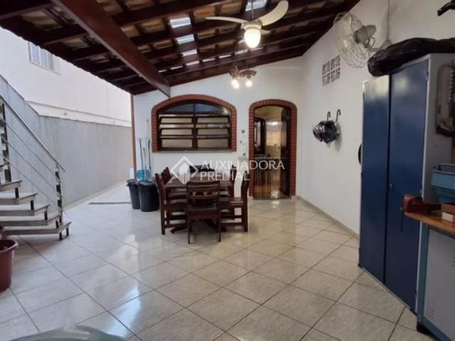 Sobrado com 2 quartos e 150m² para alugar em Paulicéia, São Bernardo do Campo