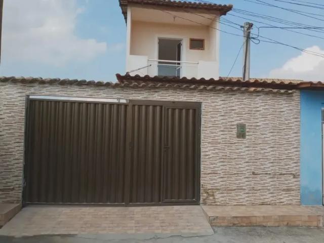 Sobrado com 2 Quartos e 1 banheiro à Venda, 105 m² por R$ 345.000