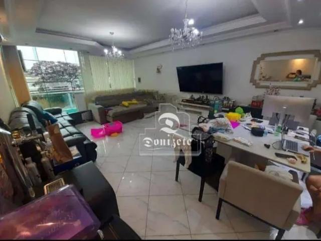 Sobrado com 2 Quartos e 1 banheiro à Venda, 249 m² por R$ 1.300.000