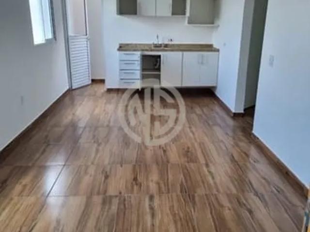 Sobrado com 2 Quartos e 1 banheiro à Venda, 48 m² por R$ 150.000