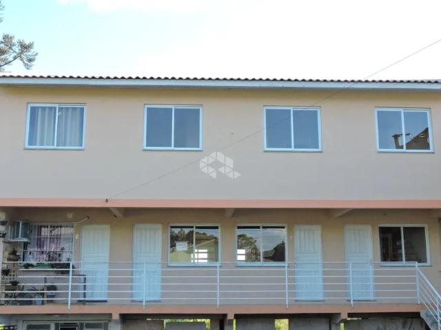 Sobrado com 2 Quartos e 1 banheiro à Venda, 53 m² por R$ 200.000